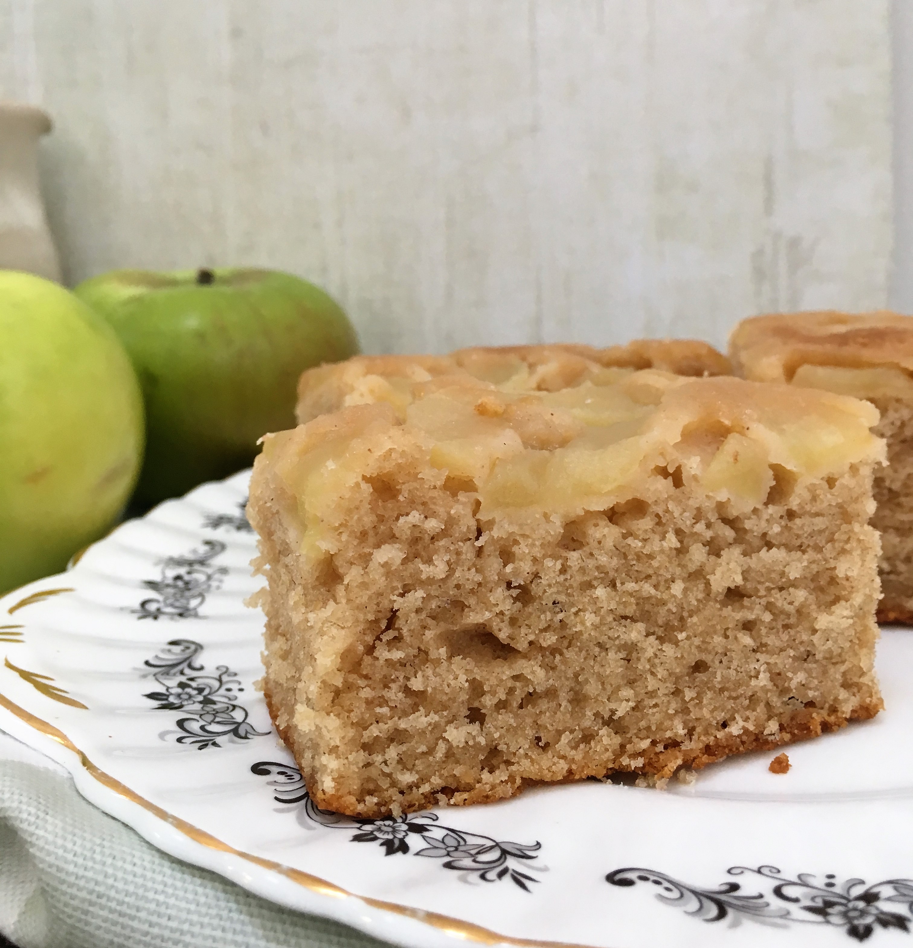 Upside-down Cinnamon Apple Slices – lovinghomemade